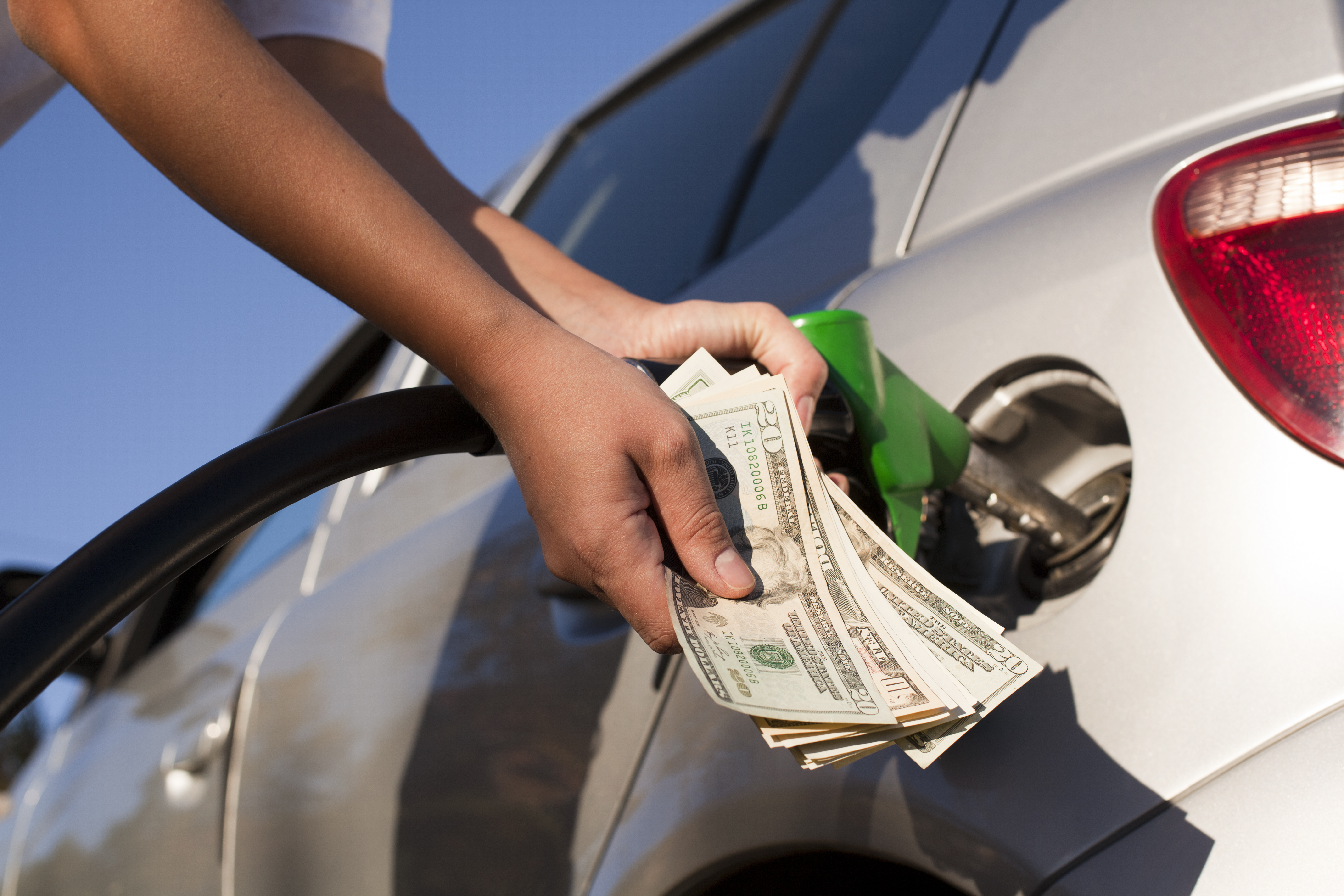11 Ways you Can Save Money on Gas Right Now | Up to $0.75/Gallon ...