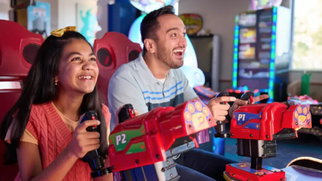 Pay $54 for a $95 Chuck E Cheese Family Dinner & Play Voucher on ...